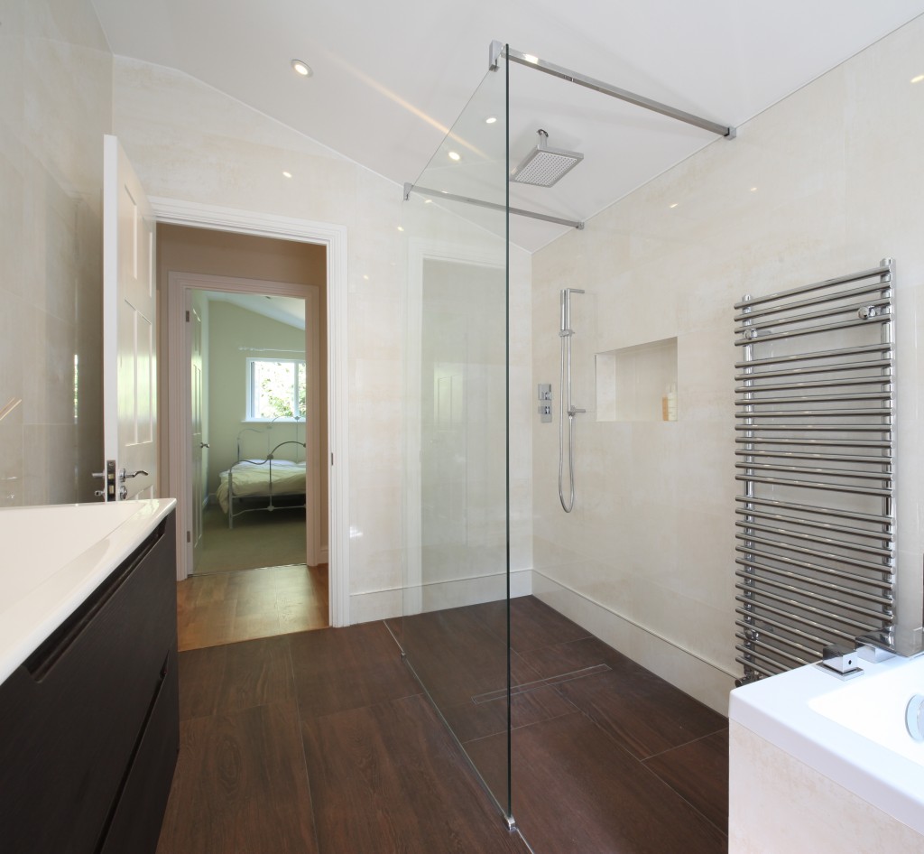 STUNNING NEW STONE-INFILL GRILL OFFERS WET ROOMS A LUXURIOUS FINISHING ...